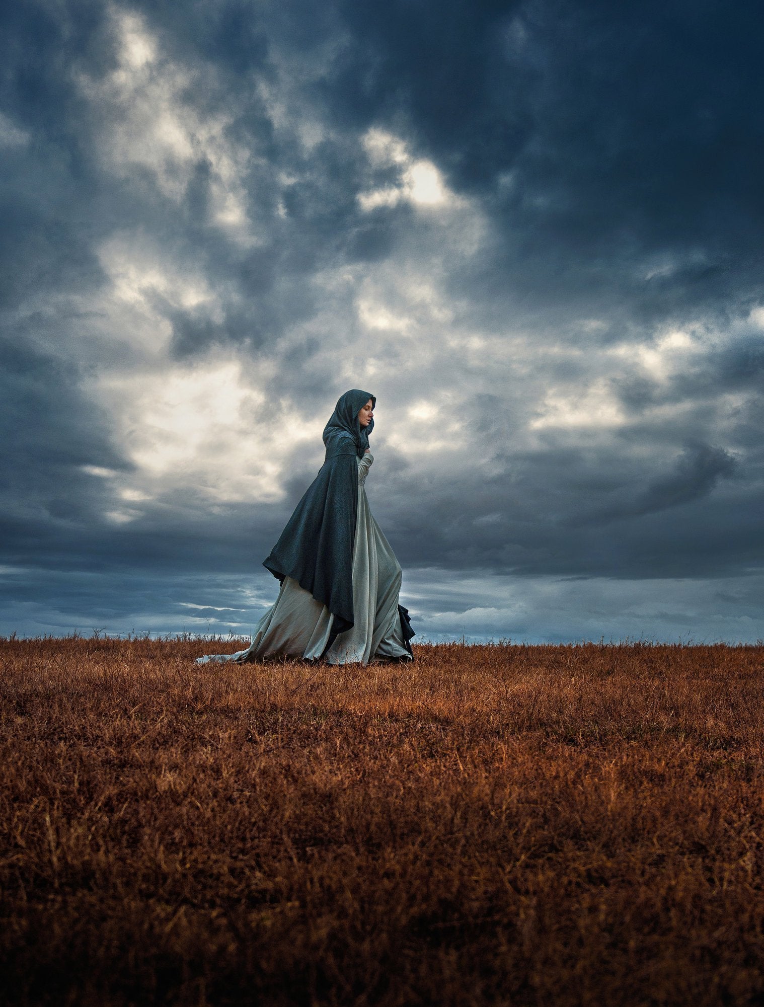 Cape Hoodie ~ long in front, shorter in back | Earthy clothing inspired ...